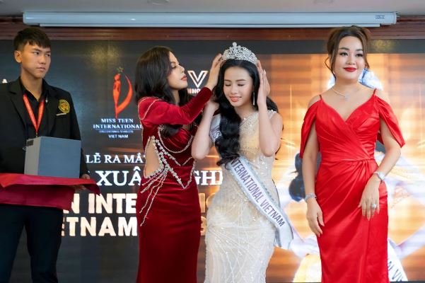 Bùi Vũ Xuân Nghi chính thức tham dự Miss Teen International 2023 tại Campuchia
